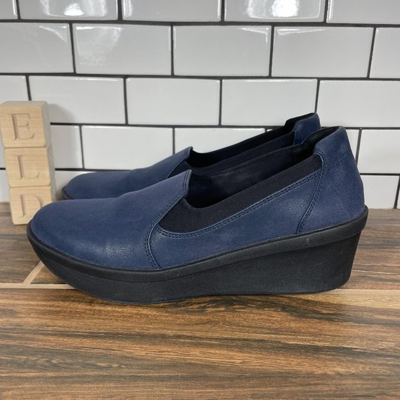 Clarks | Shoes | Clarks Step Rose Moon Womens Size 75 Shoes Blue Slip ...